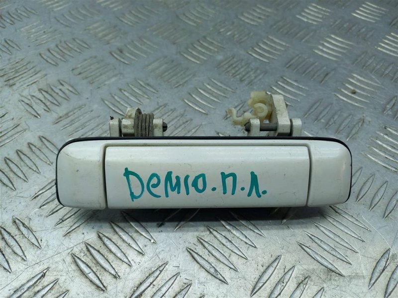 Б/У Ручка двери передней наружная левая Mazda Demio 1 DW3W / Мазда Демио 1 DW3W 1.3 1999