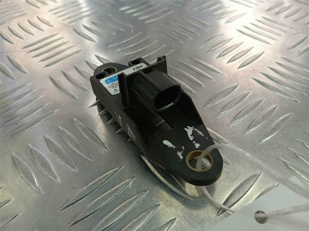 Датчик удара (AIR BAG) Б/У для HONDA Accord VII рестайлинг (2005—2008) 77970SEAC82