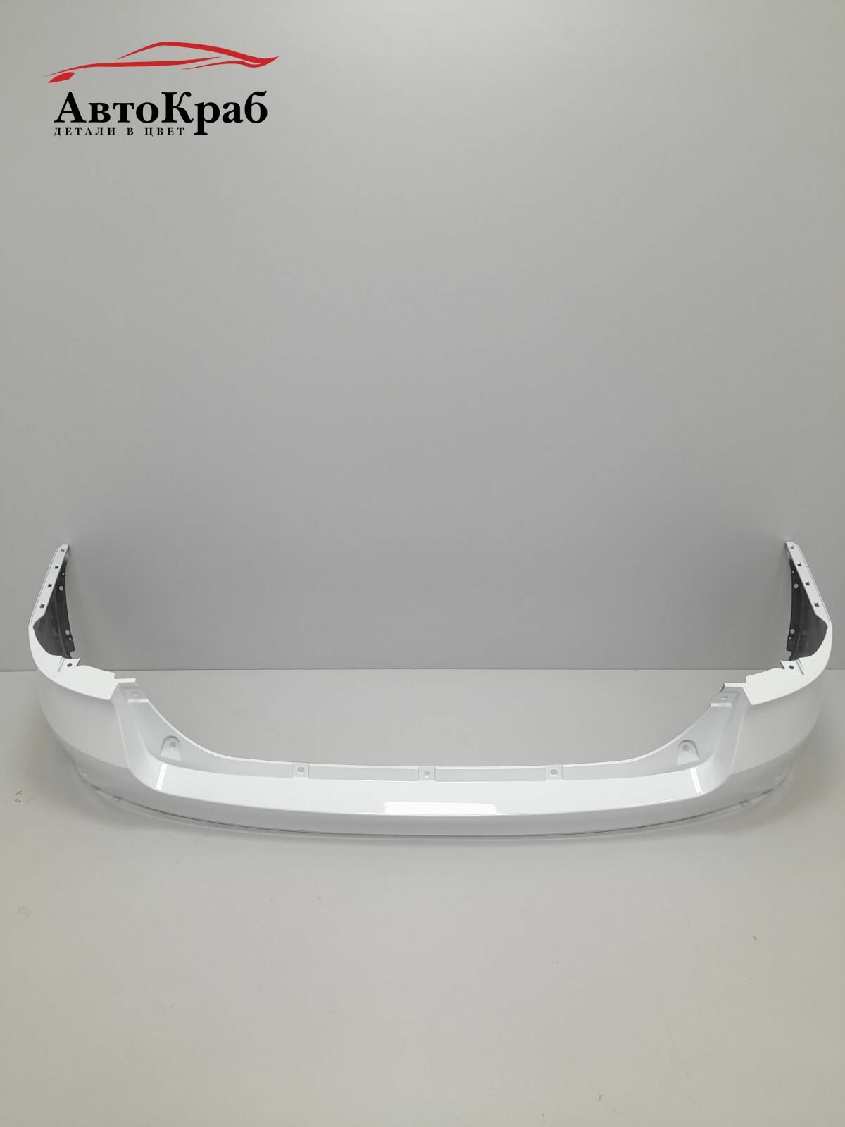 Бампер задний под парктроник в цвет для Лада Веста кросс 2022 - 2025 г. 221 - ледниковый, белый