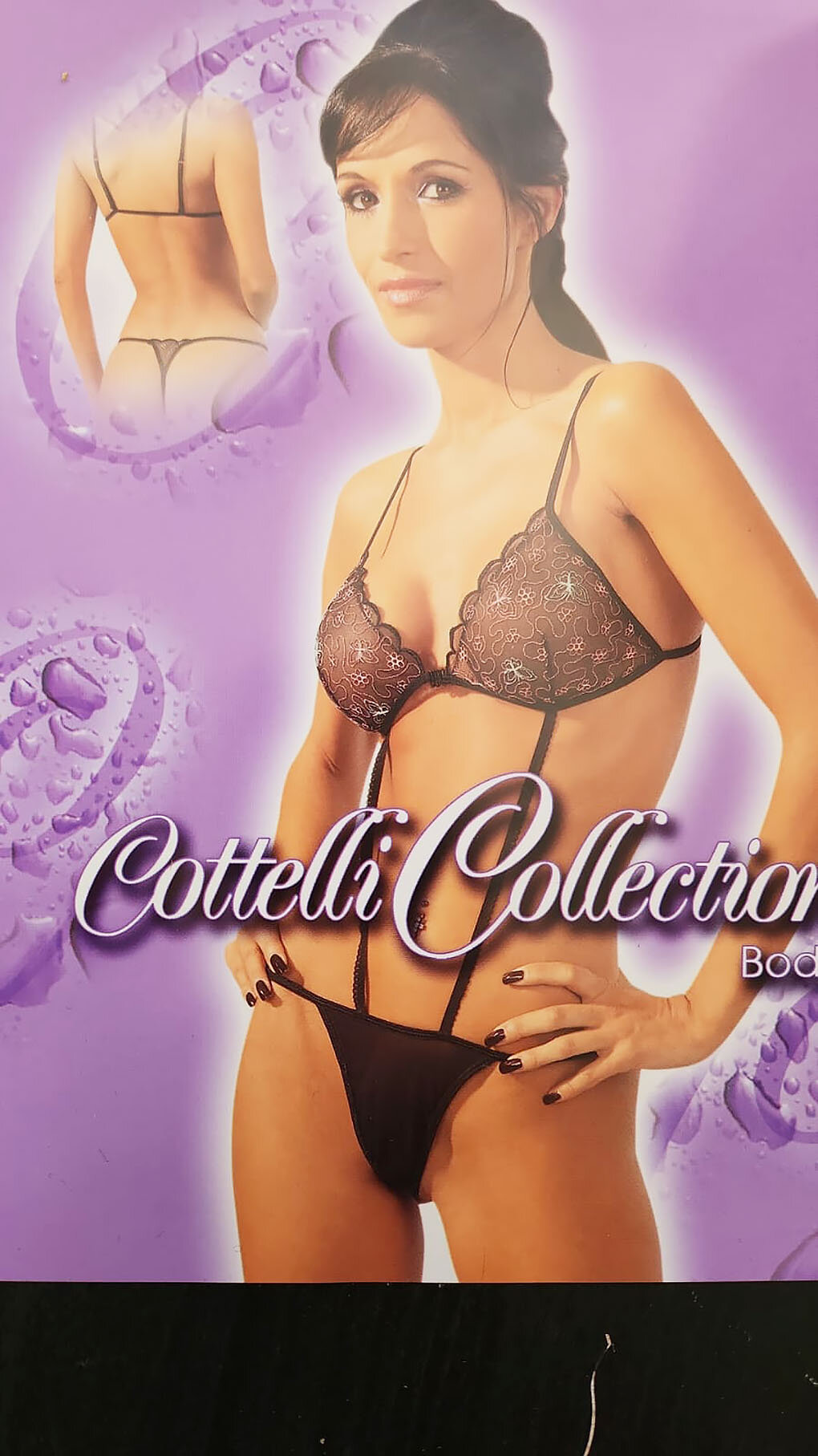 Откровенное боди Cottelli Colletion с вышивкой на груди, М