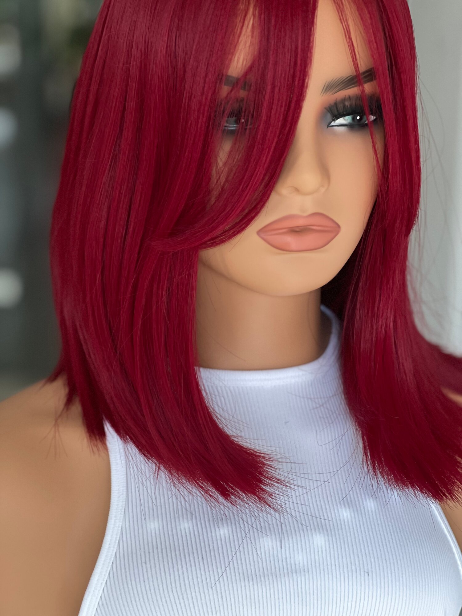 Парик каре с удлиненной челкой ONLYSHAIR красный