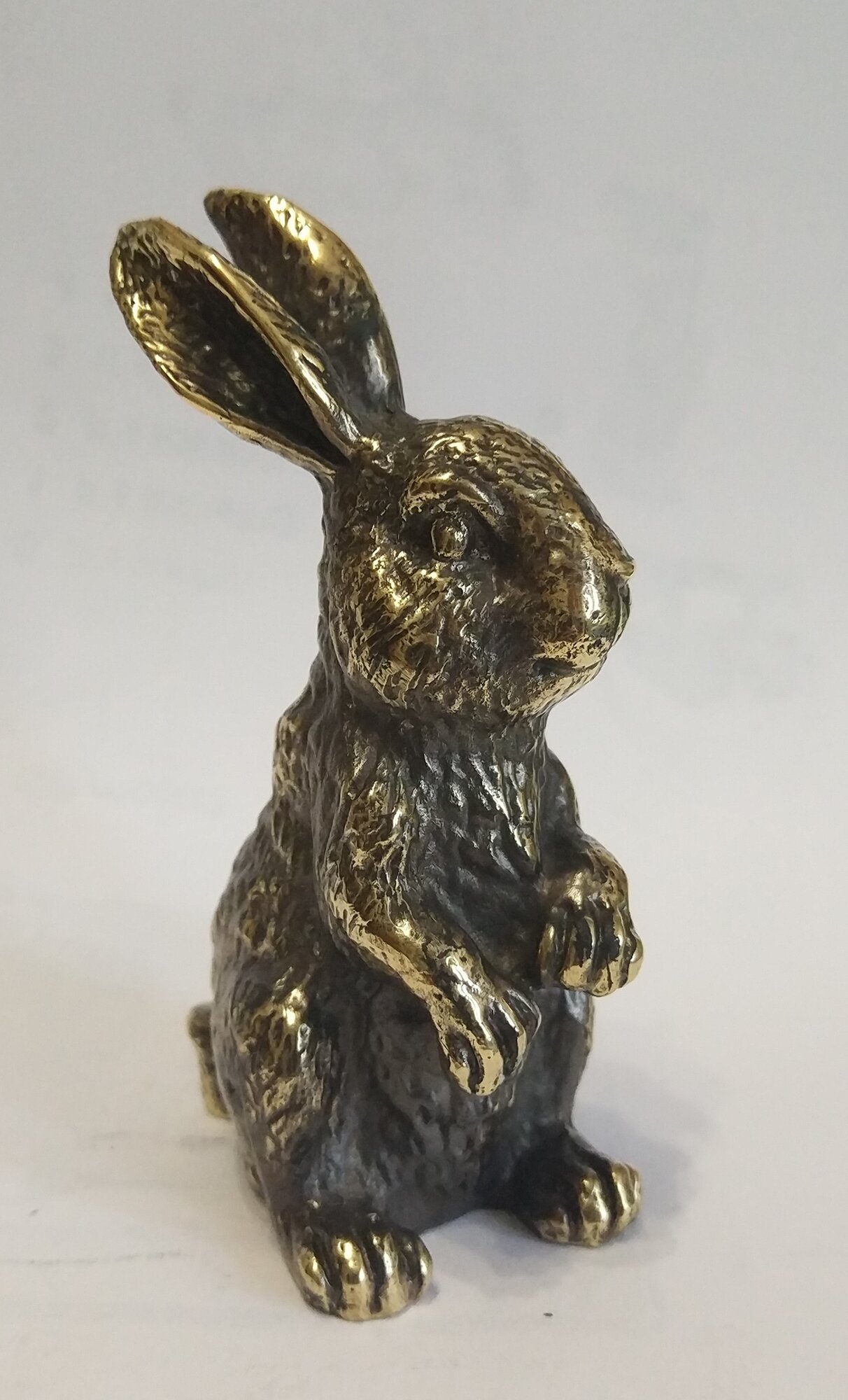 Заяц (кролик) бронзовый, сувенирная фигурка, декоративная статуэтка