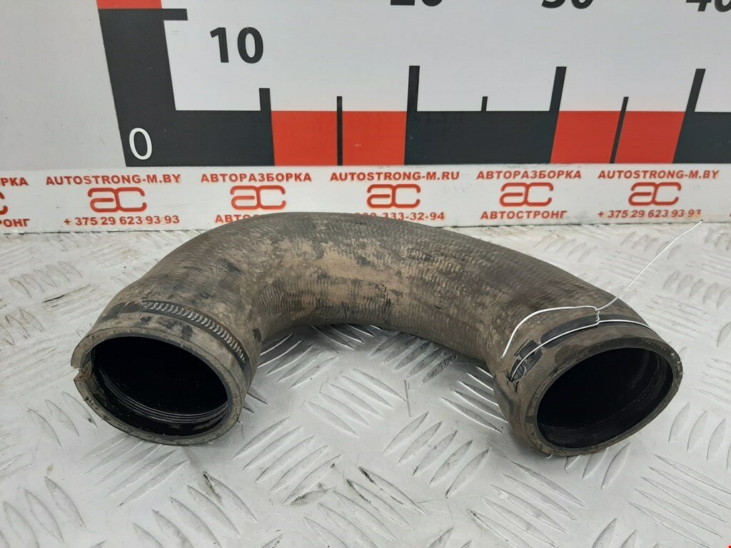 Патрубок интеркулера Opel Vectra C 55352567 арт. 805883
