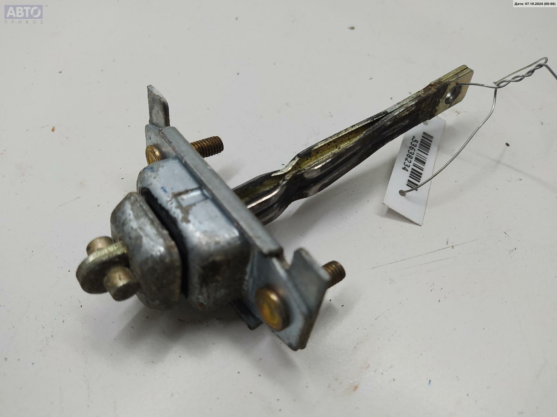 Ограничитель открывания двери передней Mazda 323P (1994-1999) BA