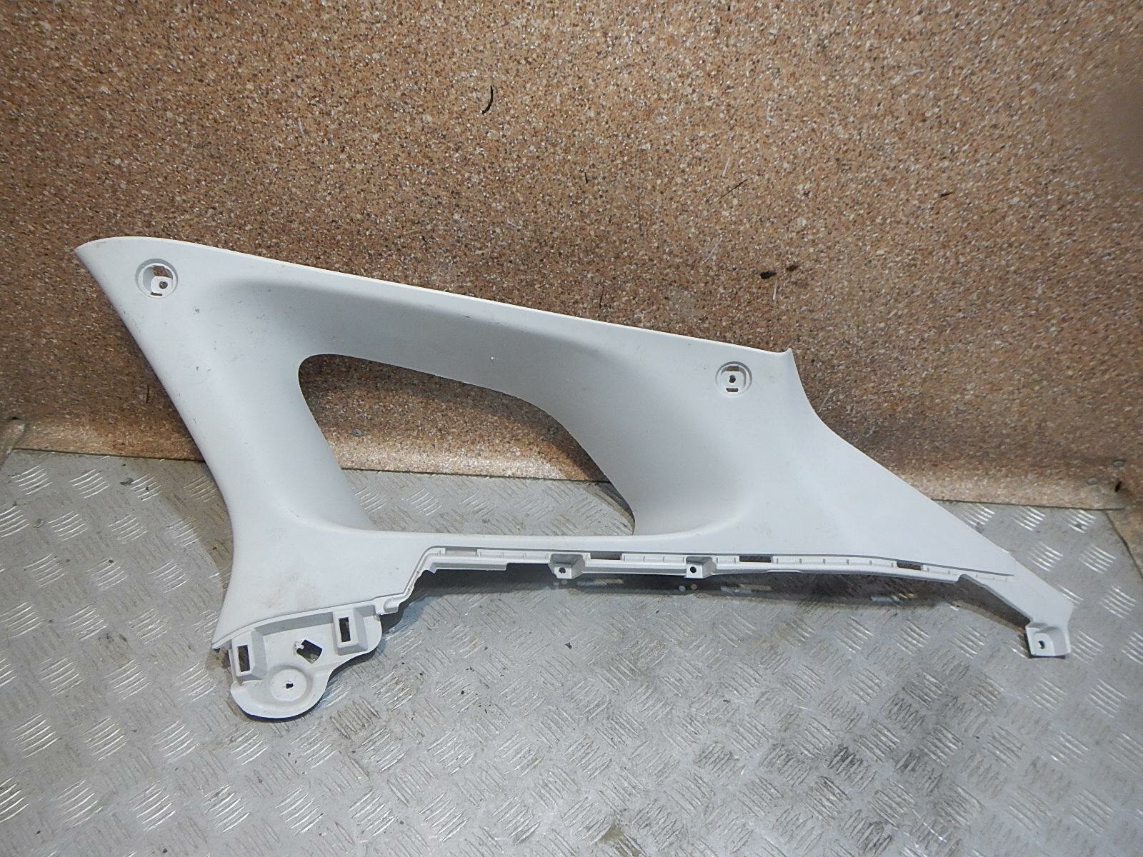 Б/У Обшивка стойки задней правой, ВАЗ-LADA VESTA (веста) LADA VESTA (Веста) Верхняя,универсал. Царапины. 425588 LADA арт....