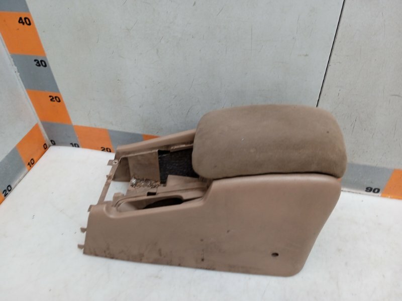 Б/У Дэу Магнус Подлокотник Daewoo Magnus 2002 V200 348865 DAEWOO арт. 96604140
