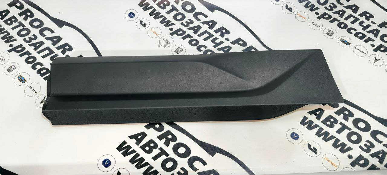 Накладка двери задняя правая GEELY COOLRAY / Джили Кулрей 5081037900