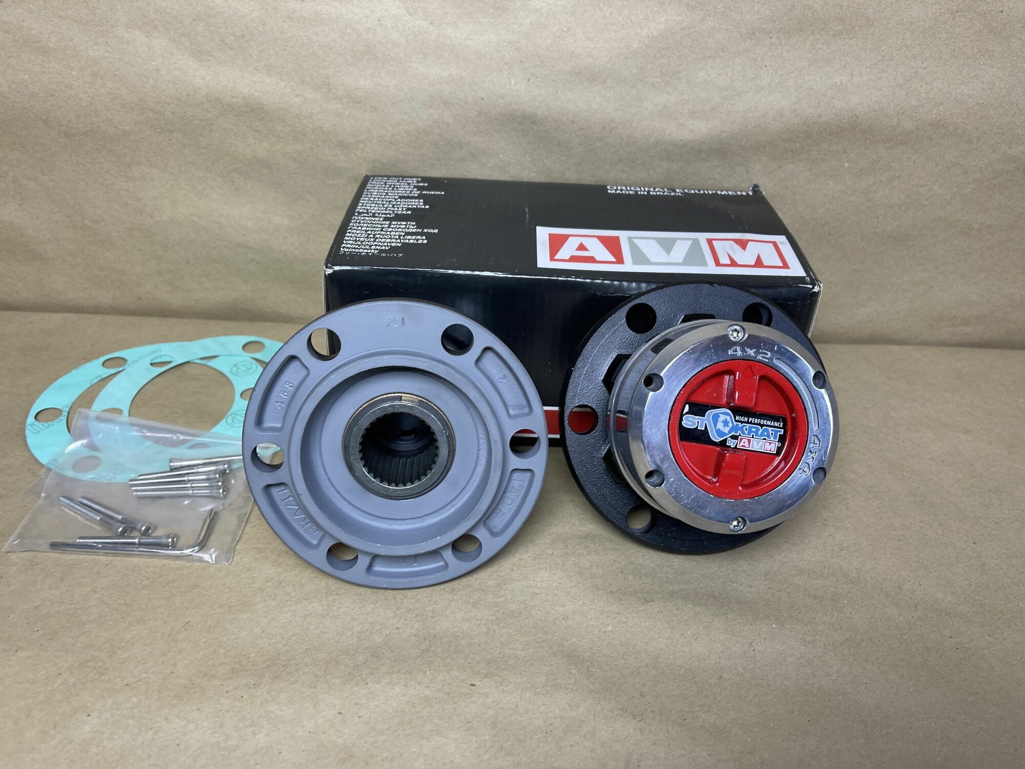 Хабы на Газель усиленные AVM488HP, Муфты колесные на Газель 4x4, AVM-488HP. Бразилия, оригинал.