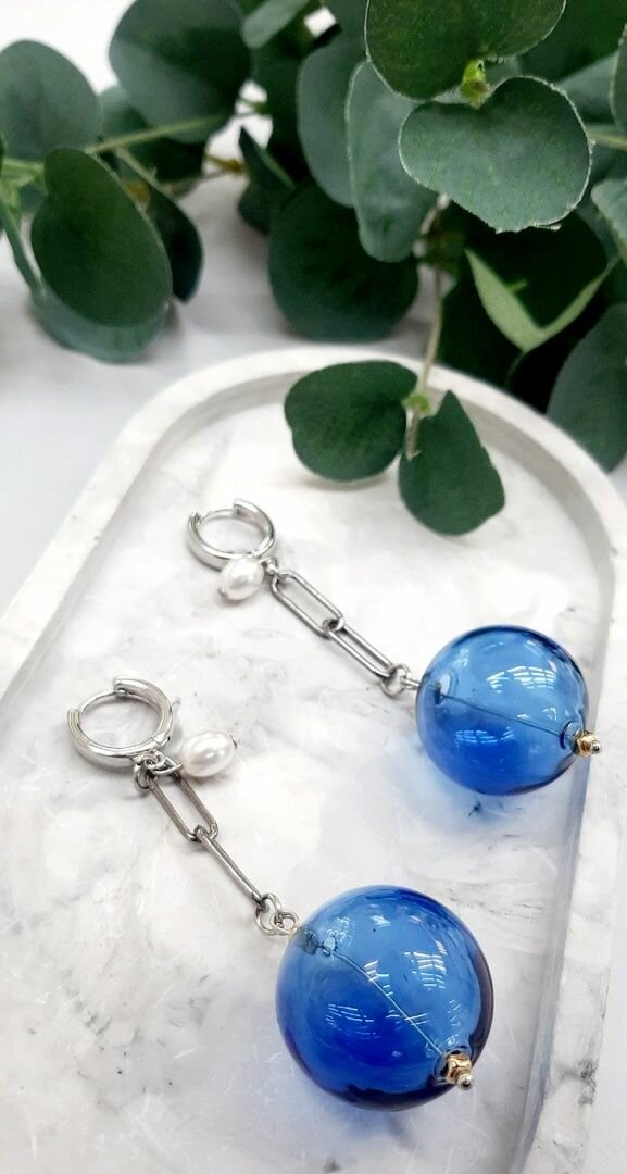 Серьги P.J. MURANO, размер 90 мм, золотой, белый, синий, серебряный — фото 1