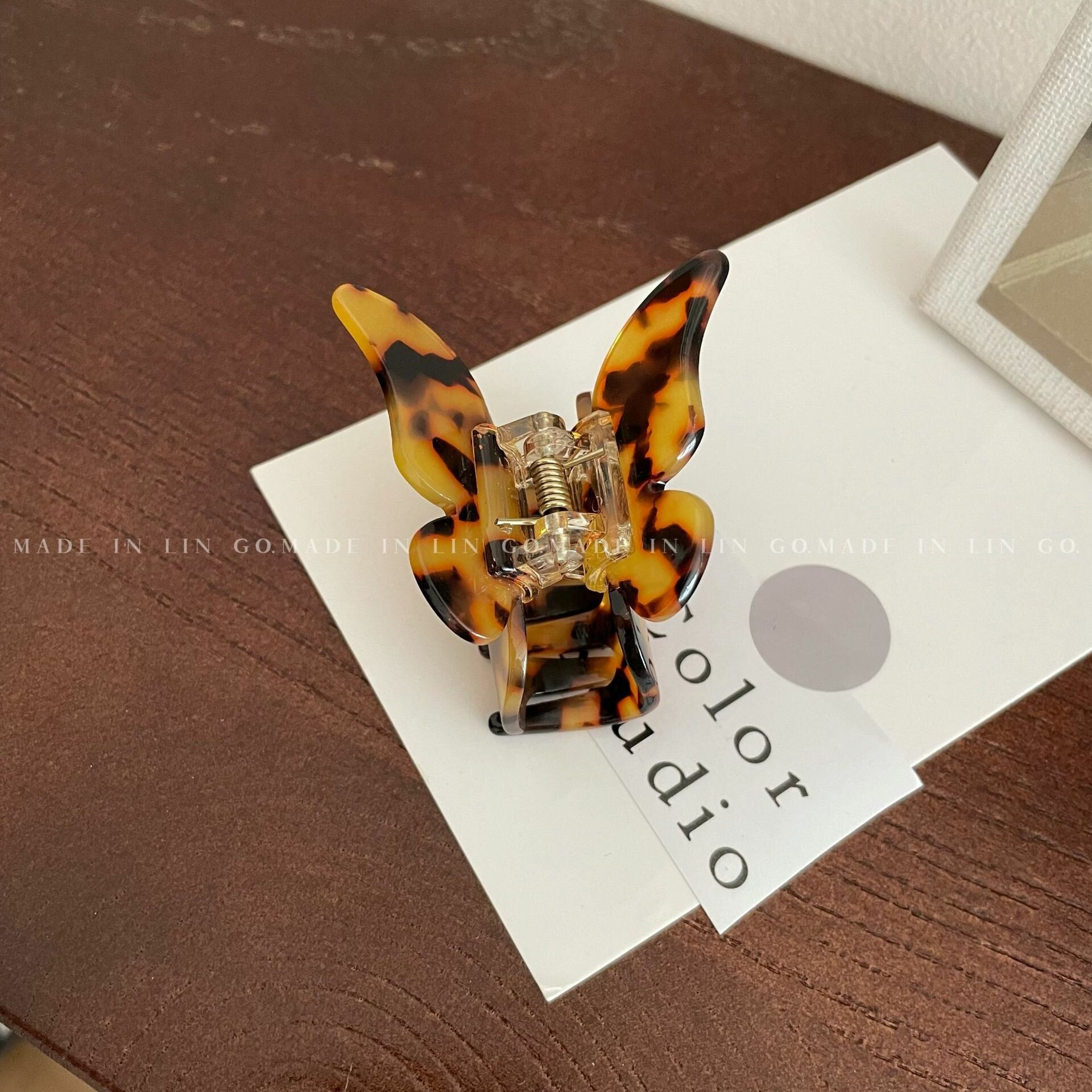 Заколка-бабочка "Осенний леопард", ацетат, ретро, женская