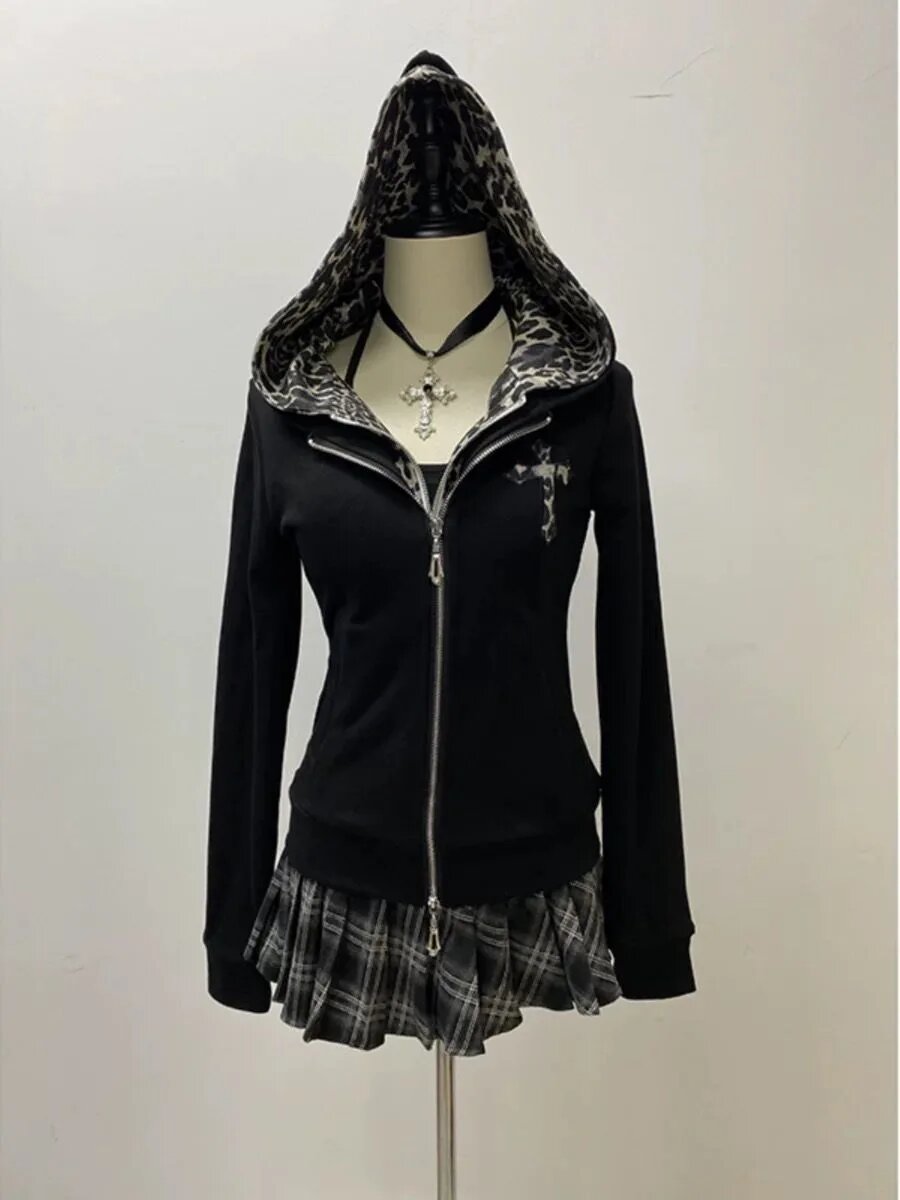 Толстовка спортивная