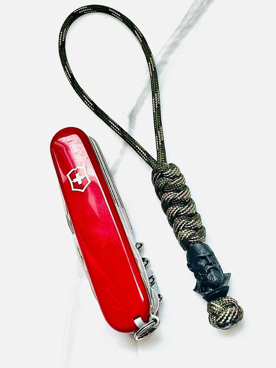 Темляк для ножа