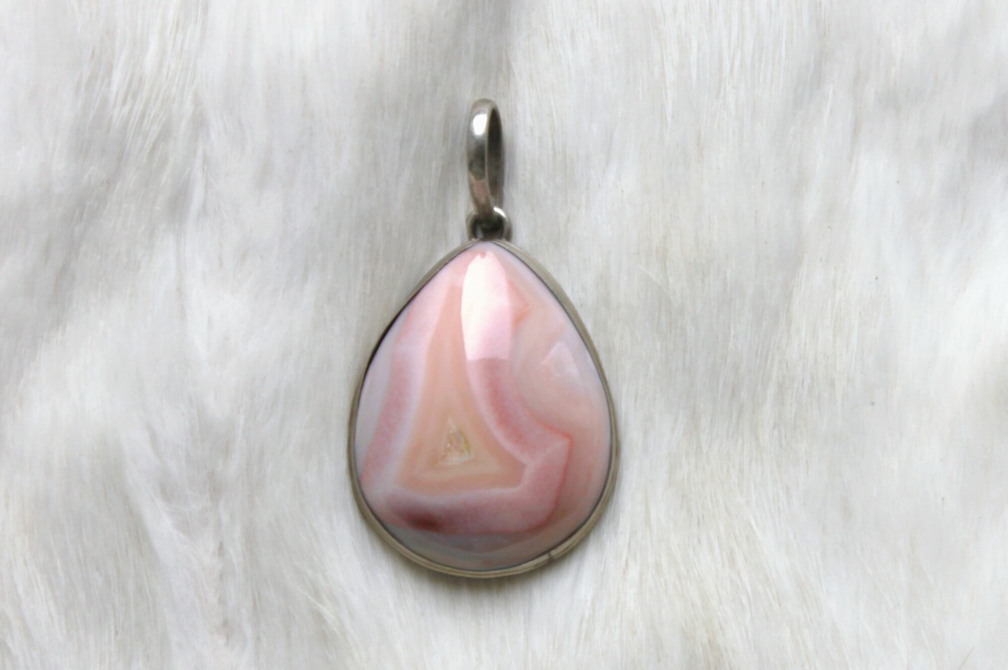 Подвеска, агат