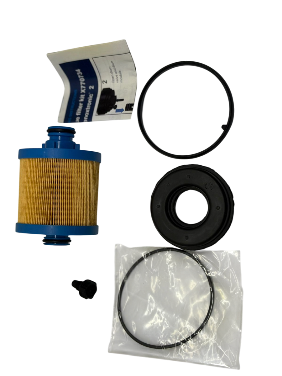 Фильтр ADBLUE карбамидный с р/к Volvo/RVI X770734 (Donaldson)