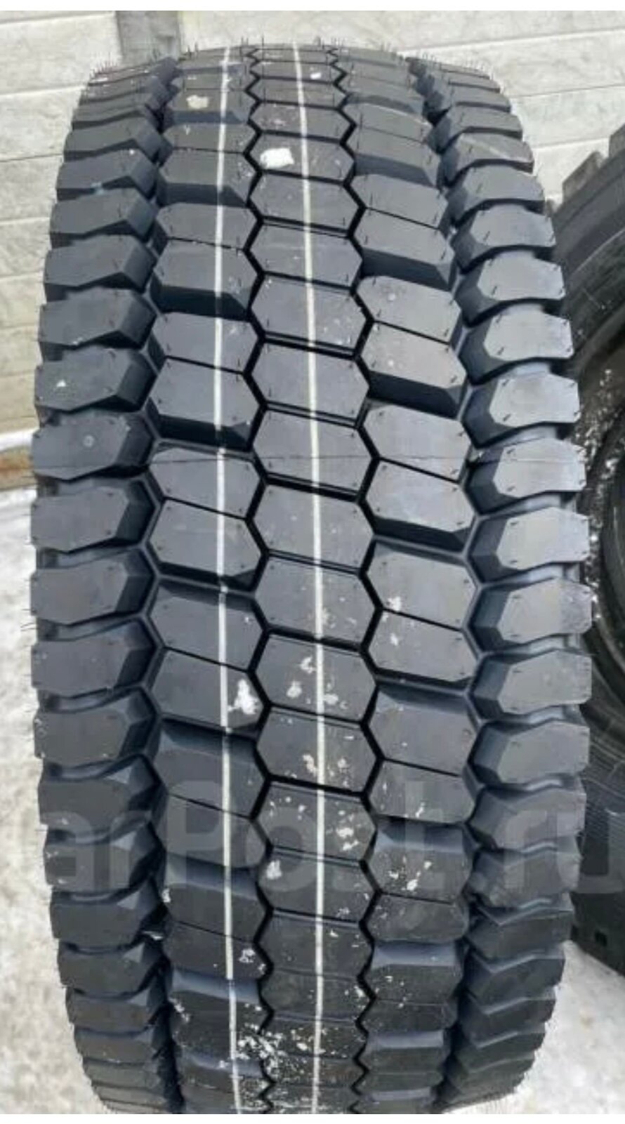 Автомобильная шина 245/70 R19,5 КАМА NR-201 б/к 136/134M НкШЗ