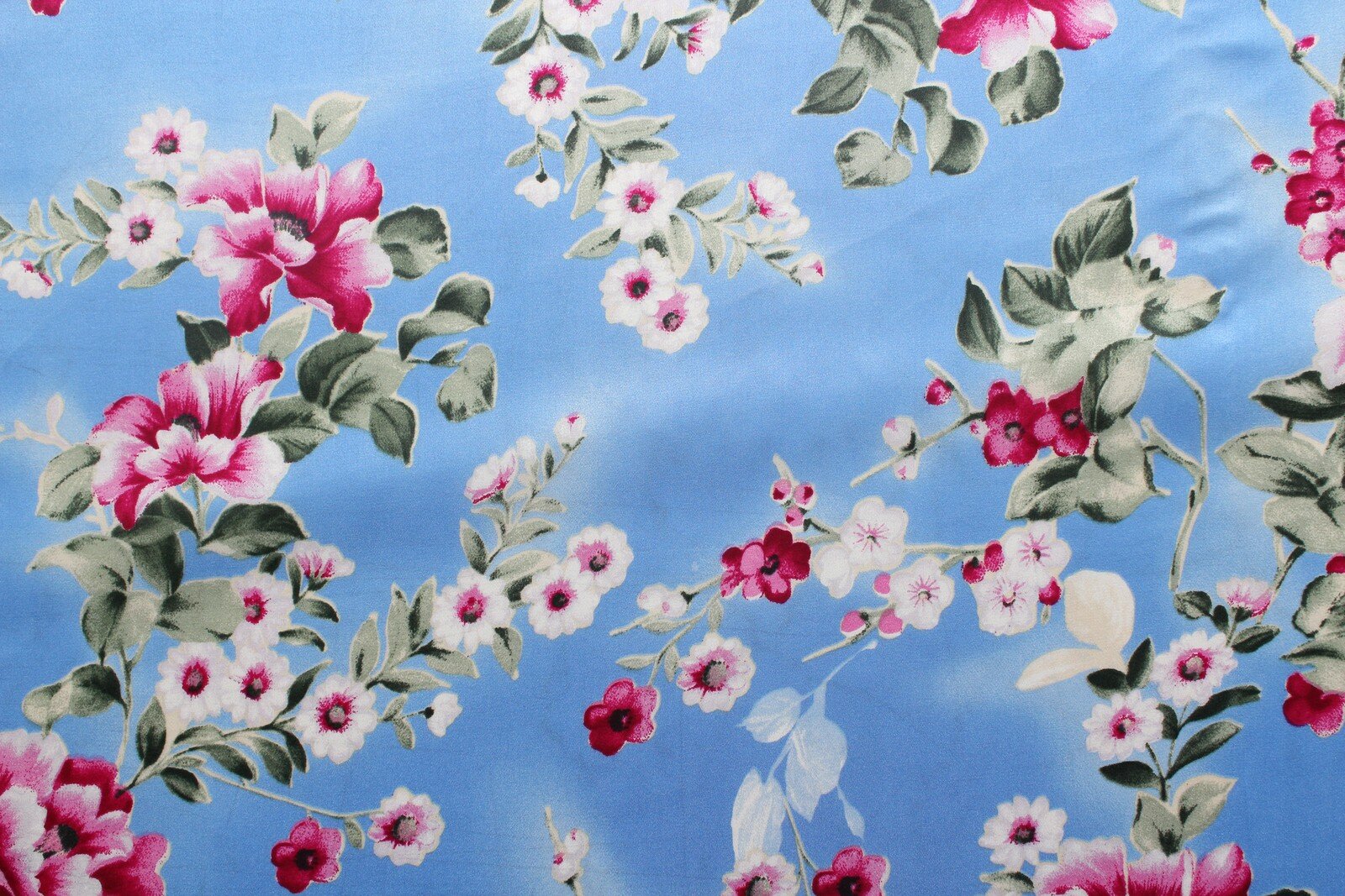 Ткань Атлас-шёлк Blumarine цветочный рисунок на голубовато-синем фоне, ш138см, 0,5 м