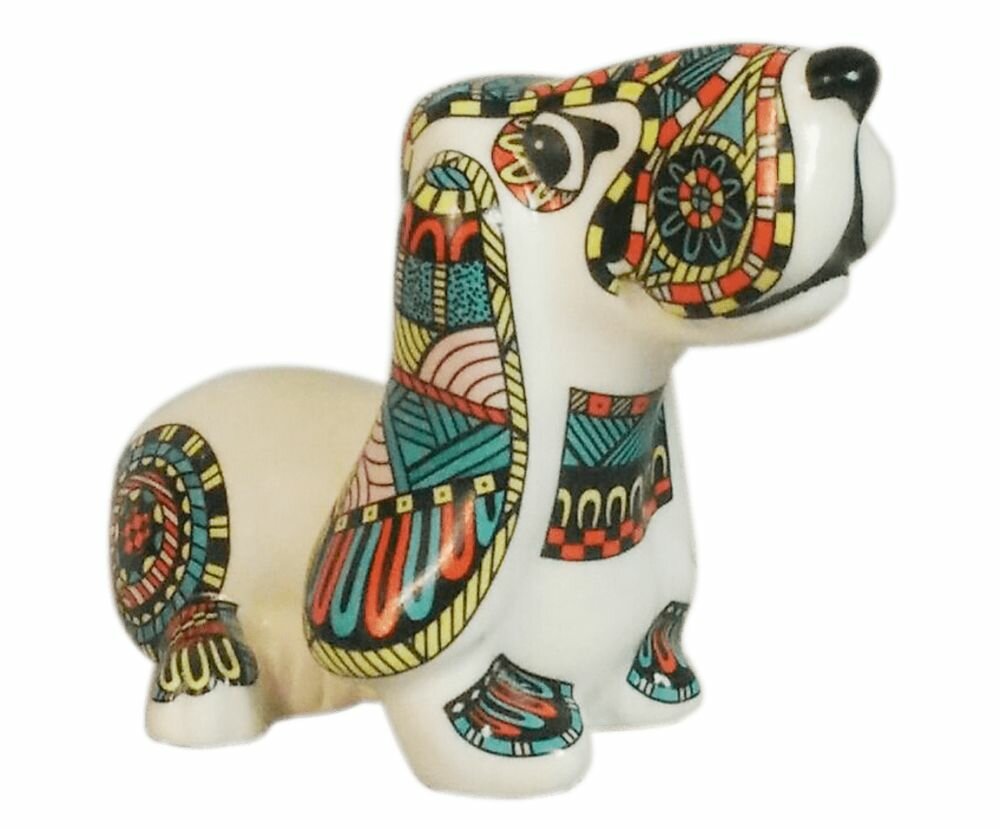Статуэтка фарфоровая собачка орнамент