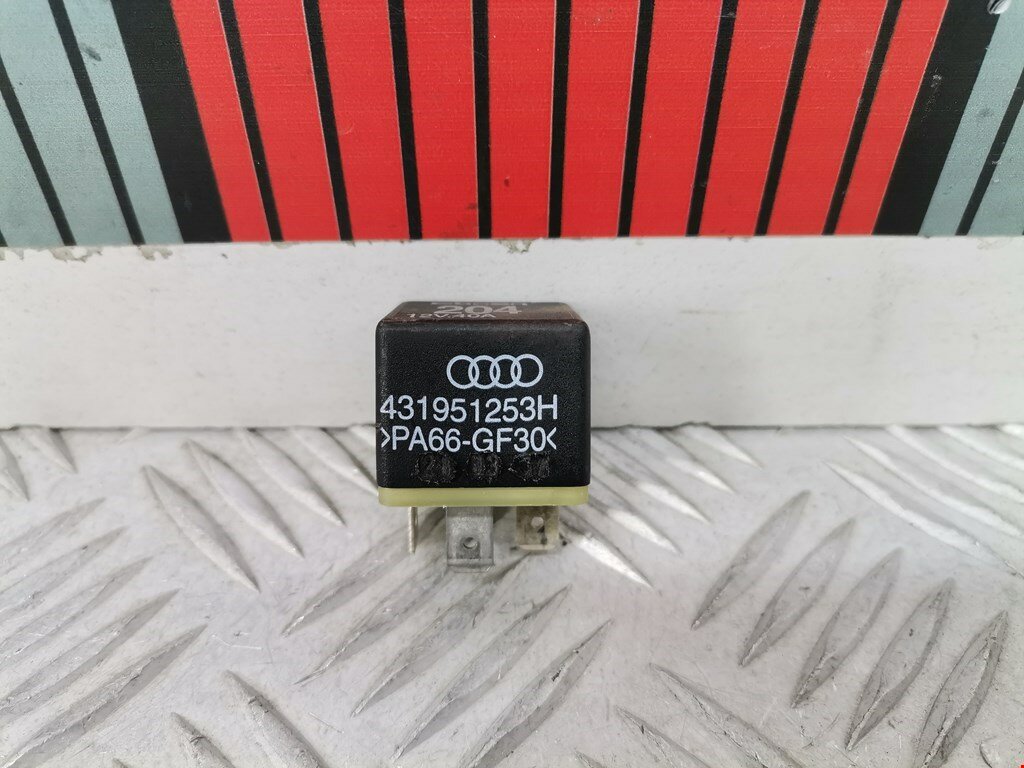 Реле Volkswagen Passat 5 431951253H арт. 2089398