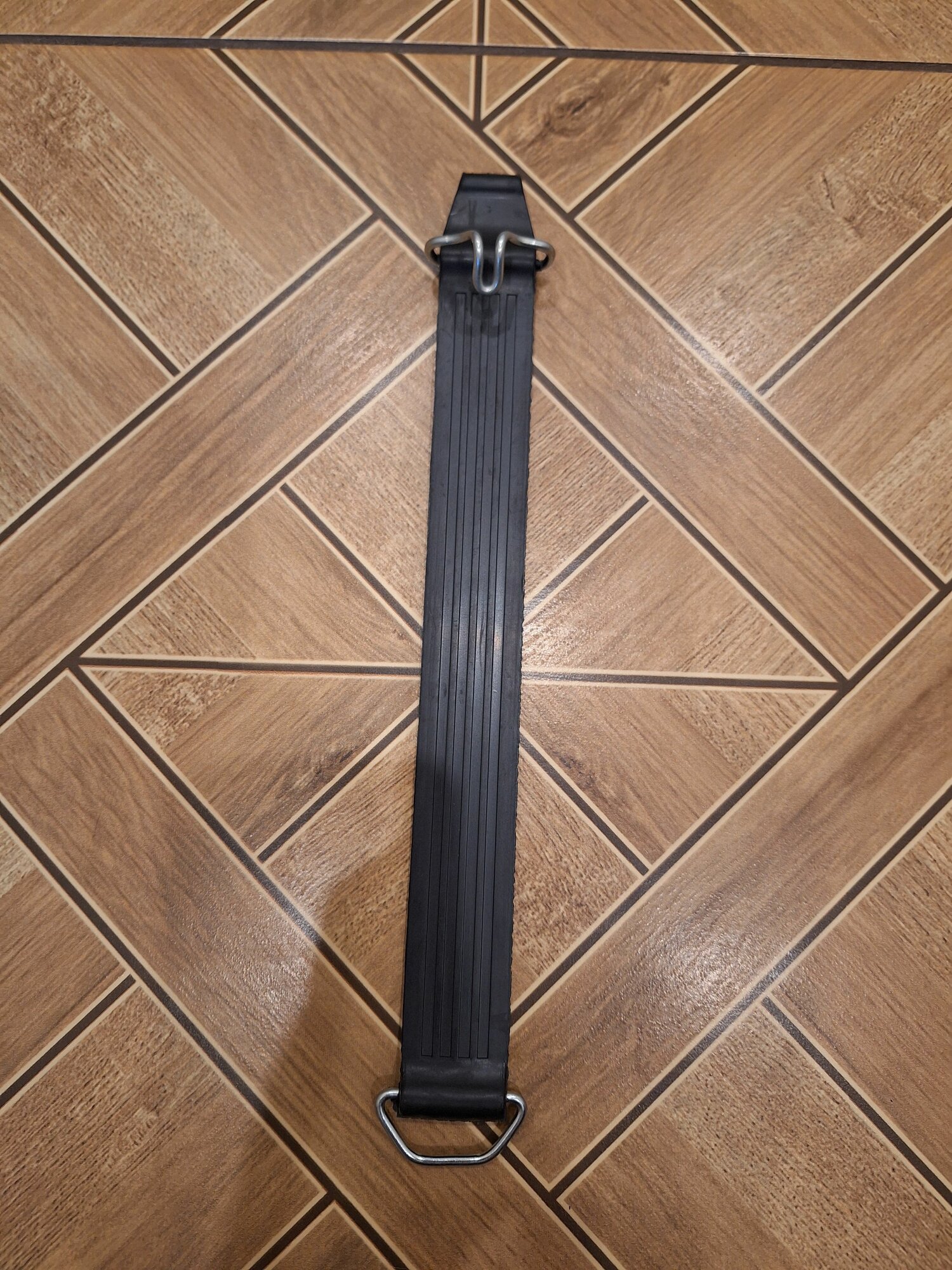 Ремень крепления расширительного бачка для а/м ВАЗ2110-2112, 2170-2172