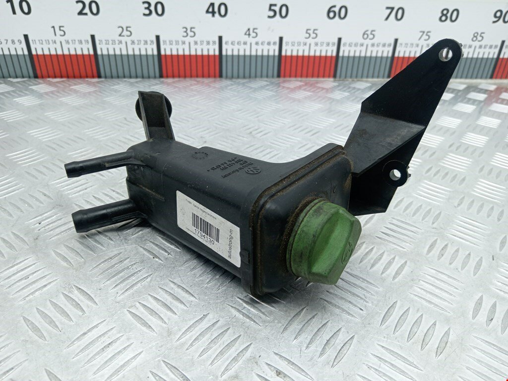 Бачок гидроусилителя Volkswagen Passat 5 GP 3B0422371 арт. 1794130