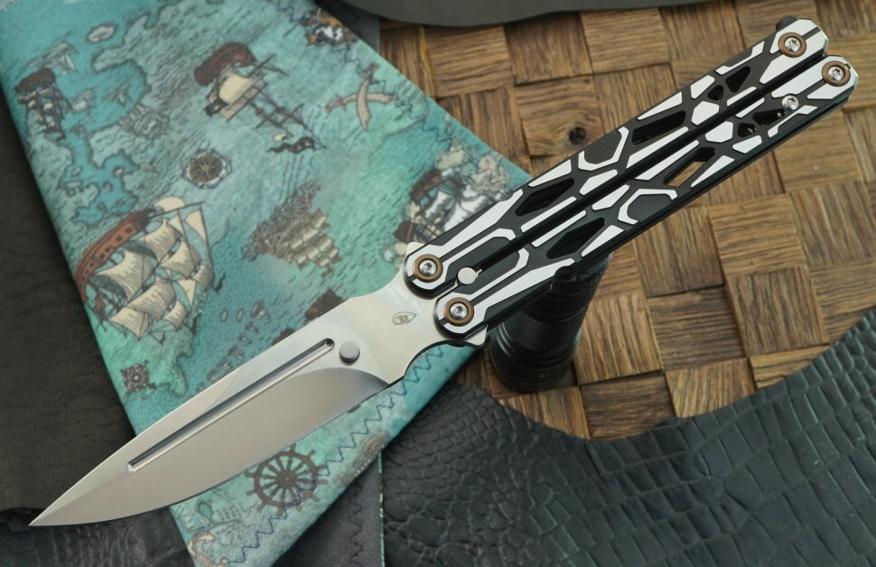 Нож-балисонг Reptilian Киборг 02