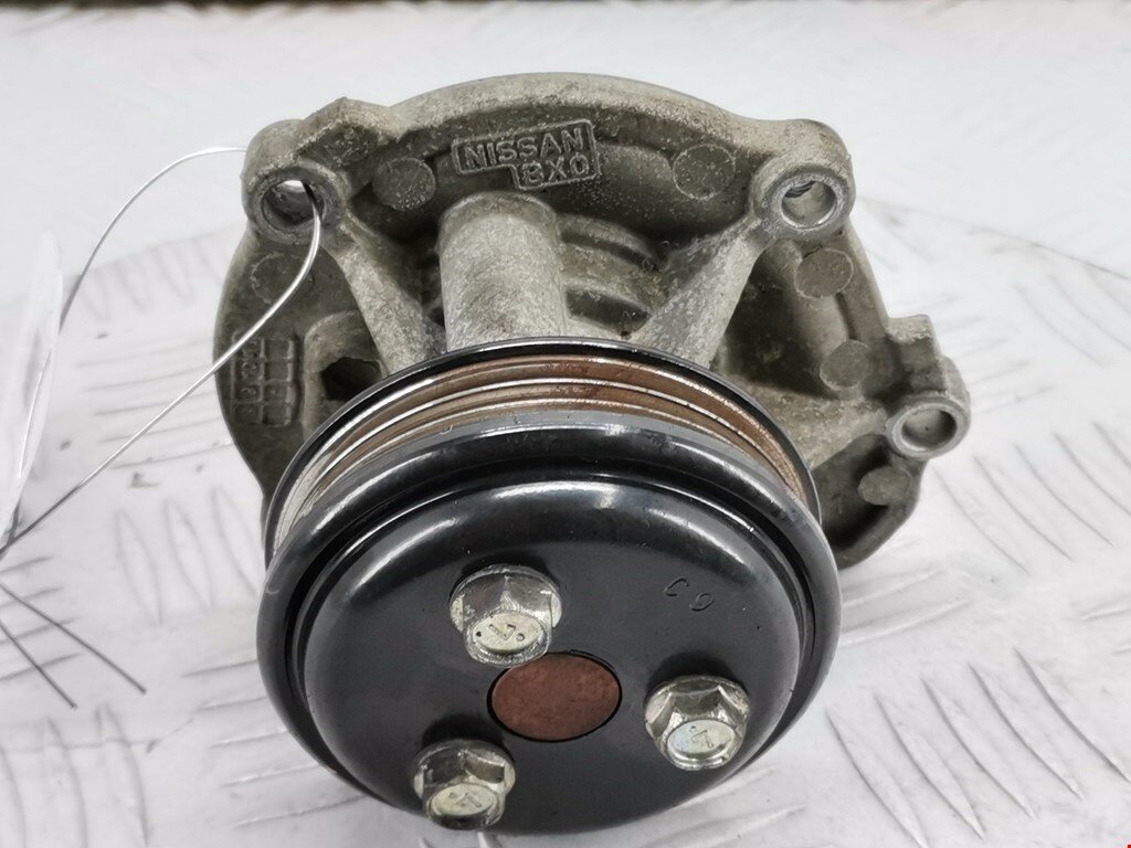 Насос водяной (помпа) Nissan Note (E11) 21010BX000 арт. 1588136