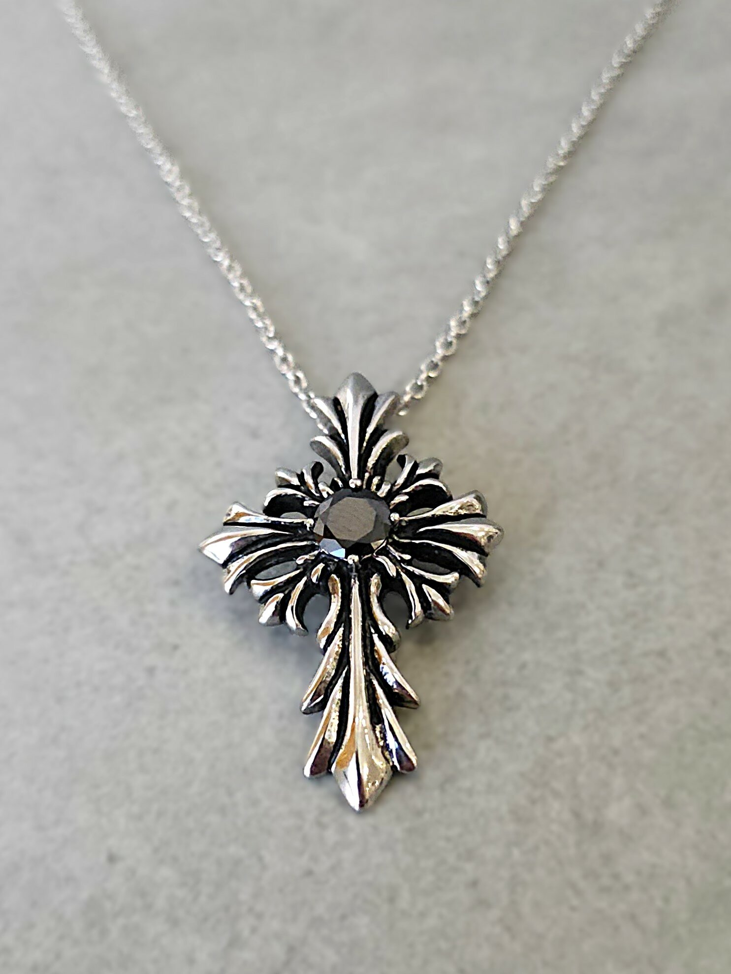 Подвеска, фианит