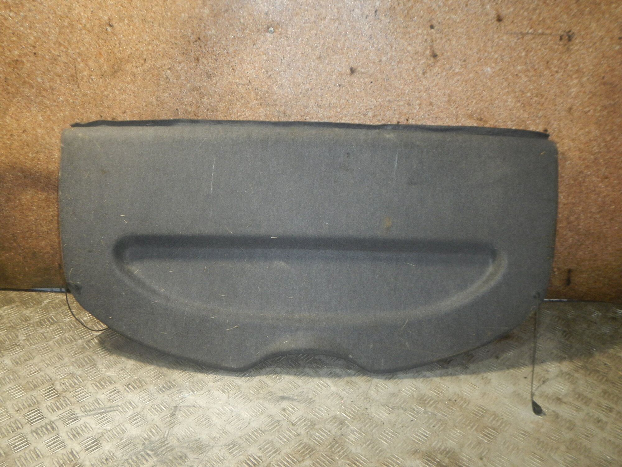 Б/У Полка, Renault (Рено)-MEGANE II (02-09) RENAULT MEGANE II (02-09) хетч Грязная. 568869 RENAULT арт. 8200034999