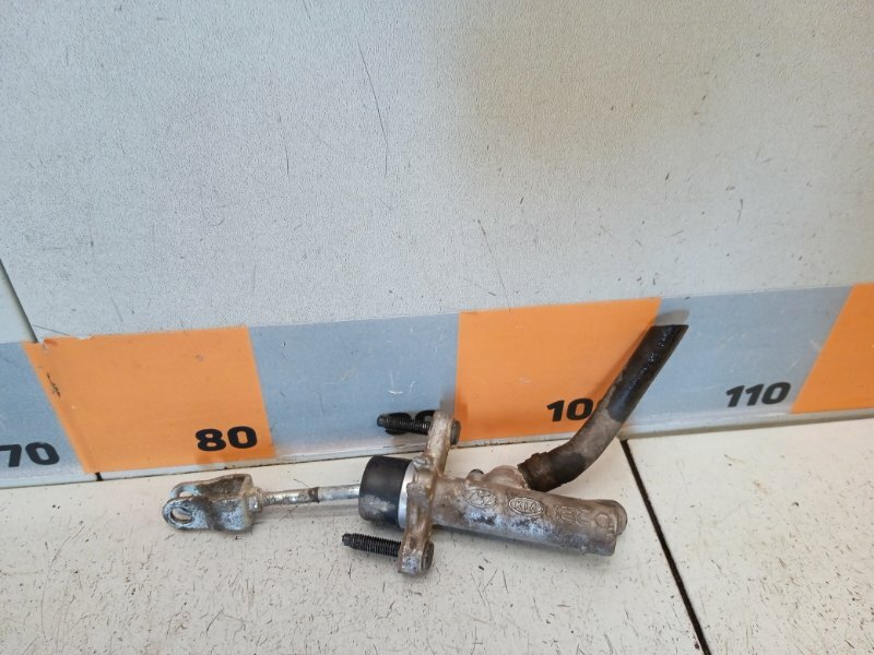 Б/У Киа Рио 2 Цилиндр сцепления главный Kia Rio 2007 2, JB 250240 Hyundai-KIA арт. 416101G000