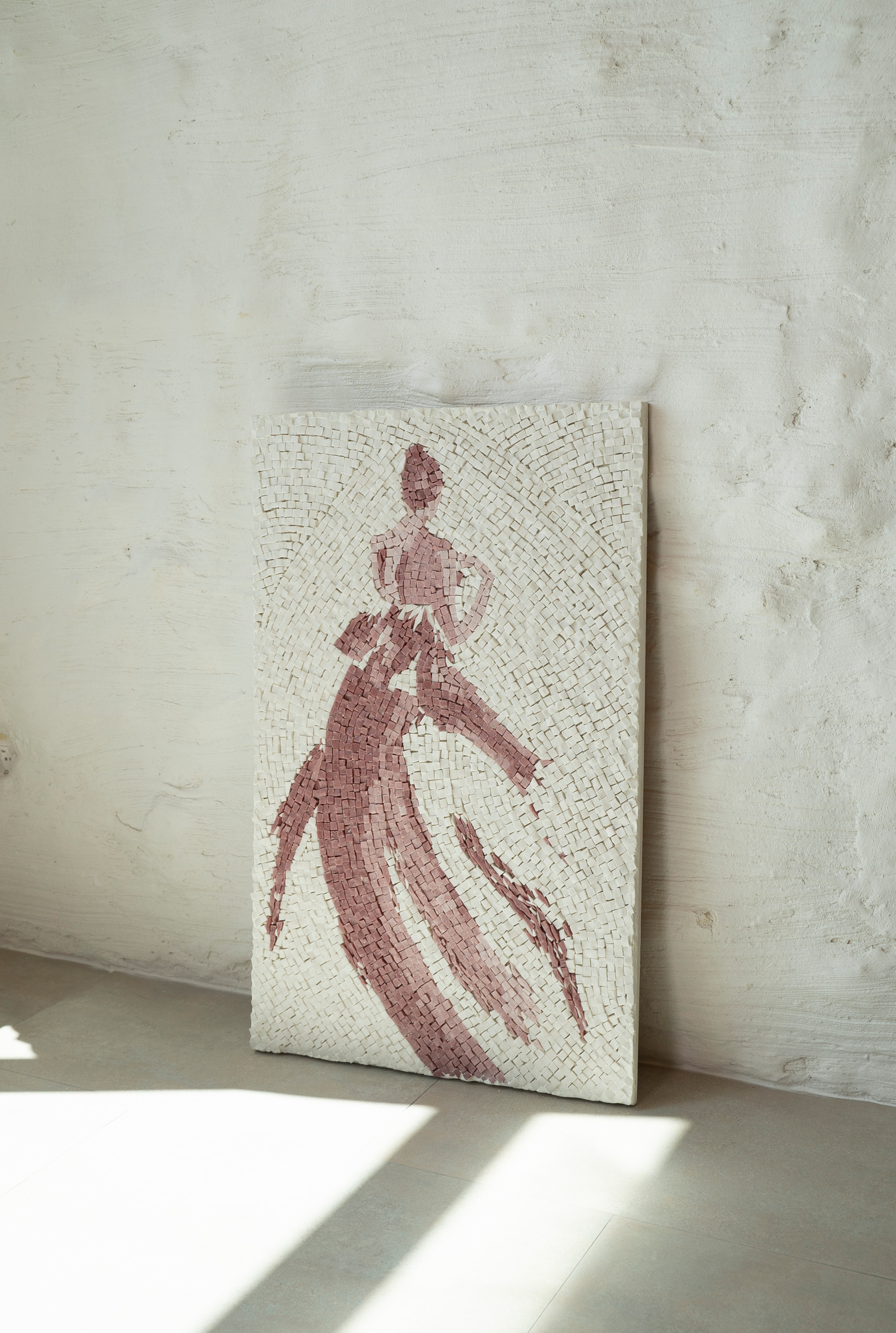 Мозаичное панно "Розовый вихрь"