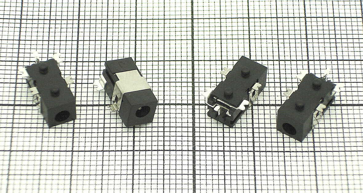 Разъем питания для планшета №5 (0.7х2.5 мм)