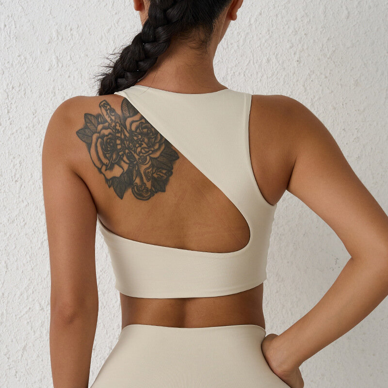 Топ спортивный