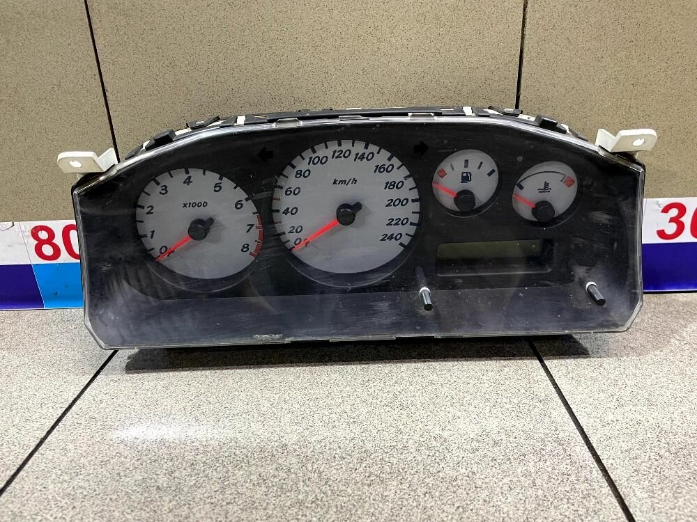 Панель приборов Nissan Primera P11 248109F768