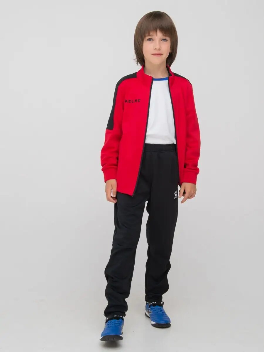 Костюм спортивный