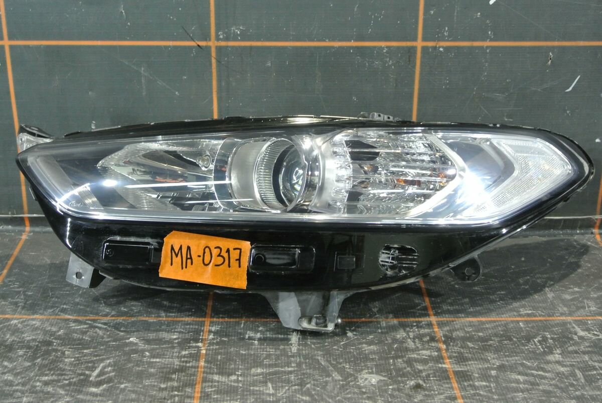 Фара передняя левая для Ford Mondeo 5 (2014-19гг) DS7313W030AE