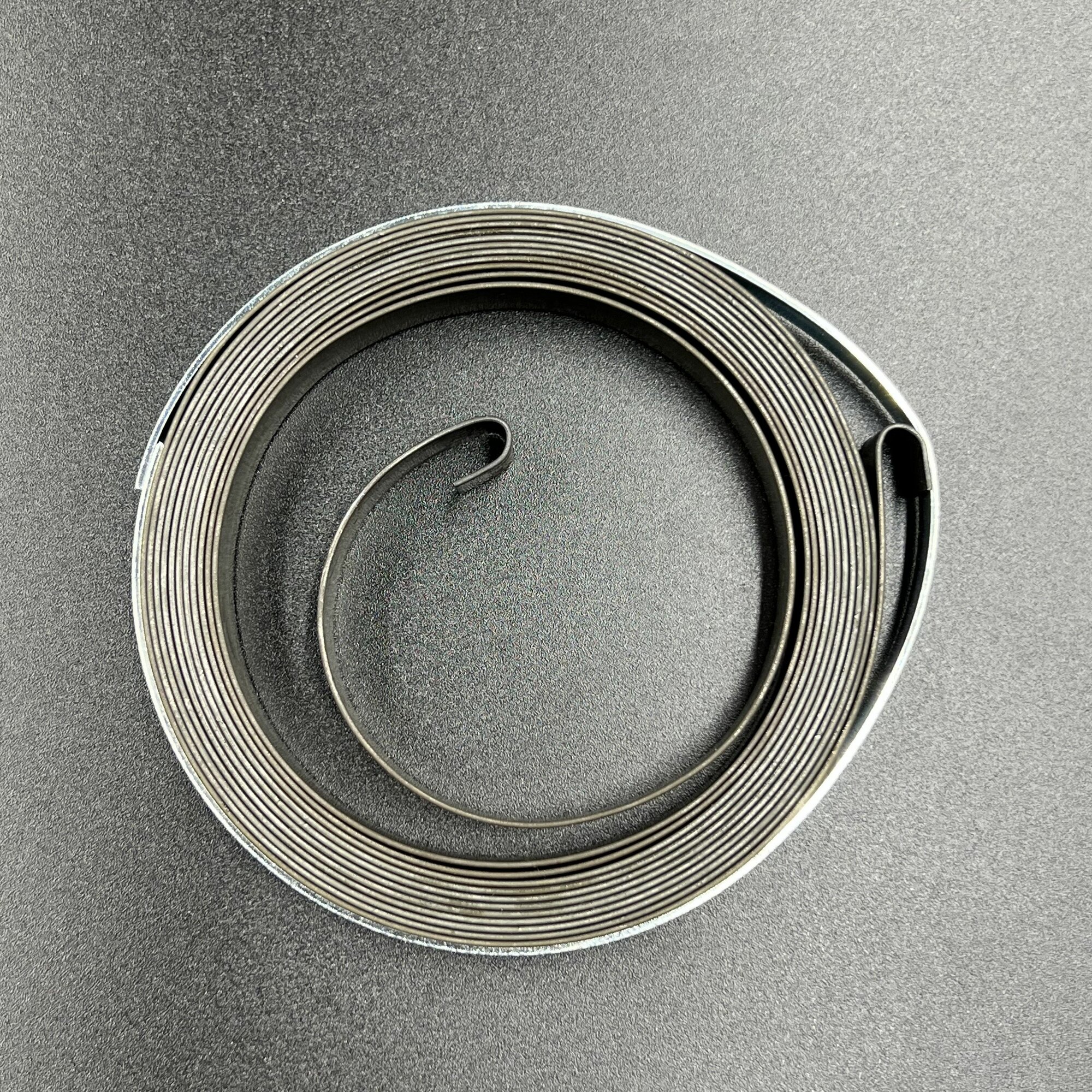 Пружина ручного стартера BRP LYNX/SKI-DOO (KINETIX) OEM 420939115