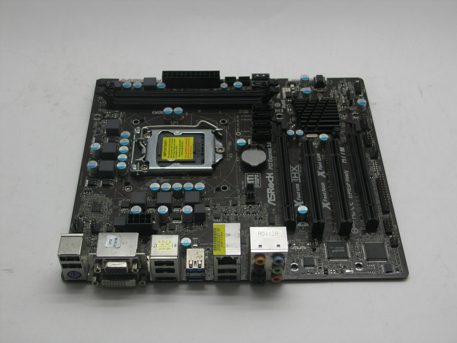 Материнская плата S-1155 ASRock H77M H77/PCI-E/USB3.0/GbLAN/Sb/mATX, без планки