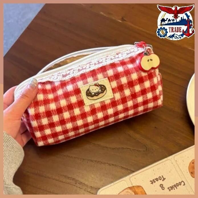Красный клетчатый пенал с 2 бесплатными брелокамиYYXT
