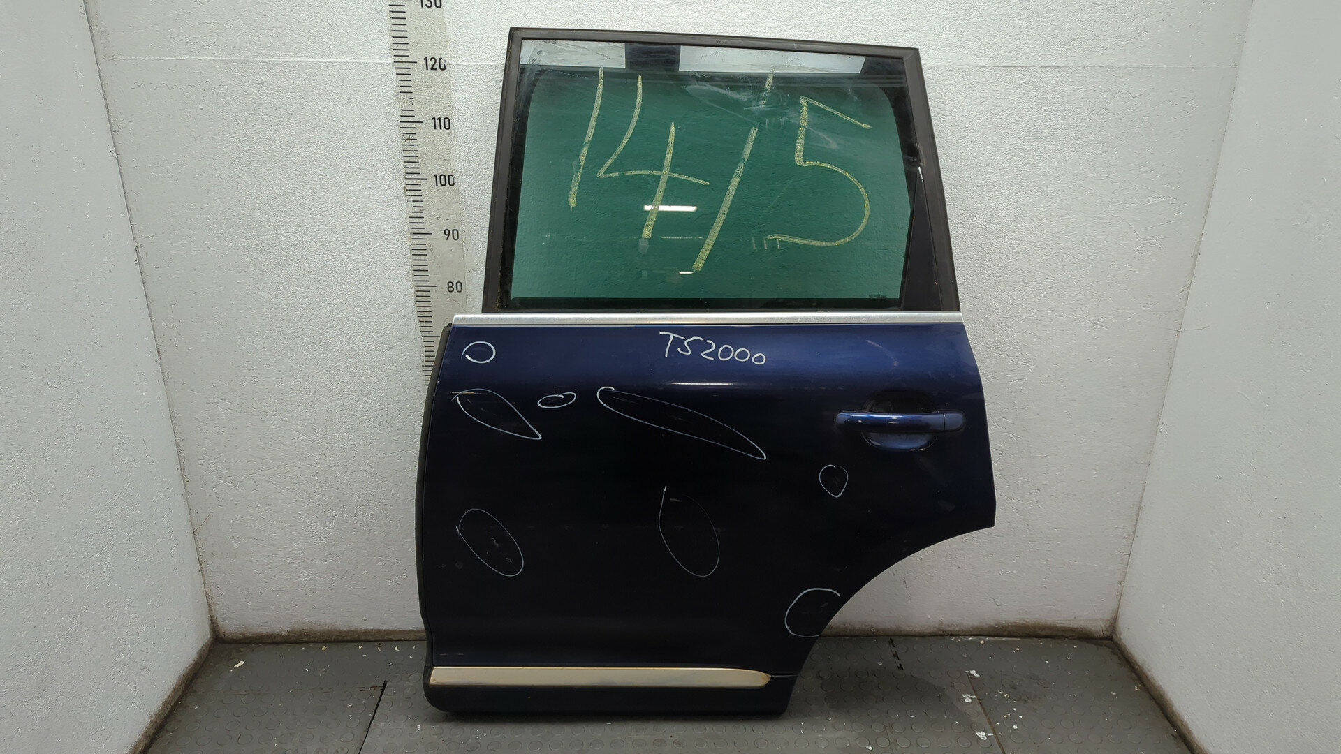 Дверь боковая (легковая) левая задняя Volkswagen Touareg Б/У