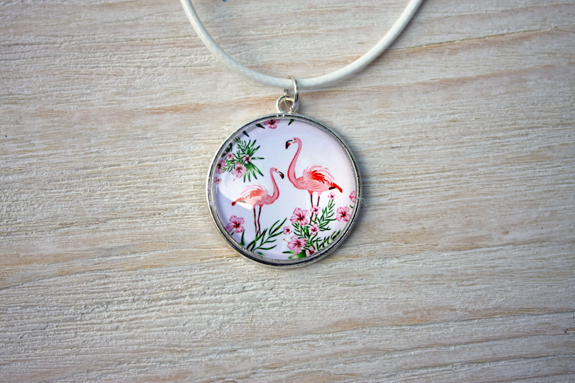 Подвеска, стекло