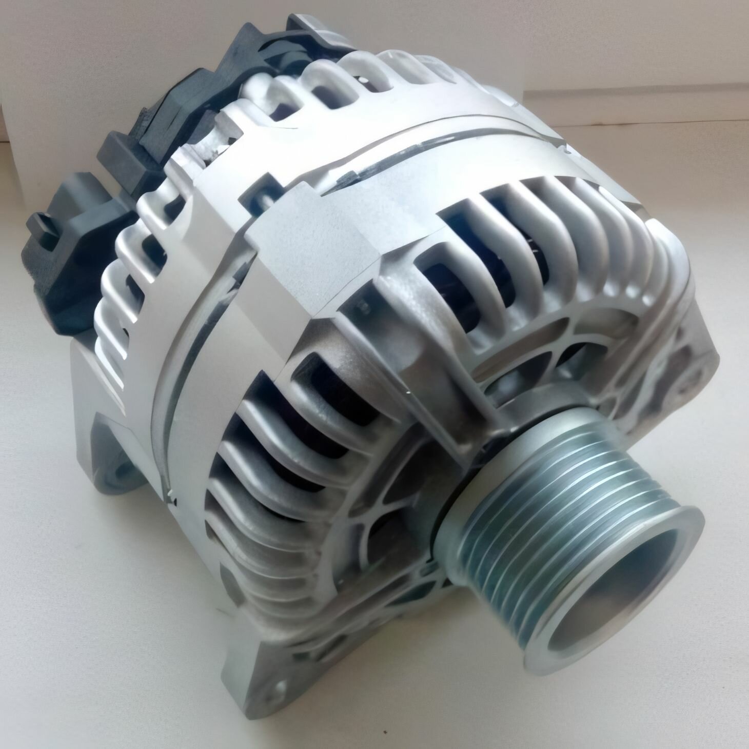 Генератор БАТЭ арт. 3292.3771, в сборе, для а/м КАМАЗ, 1 шт.