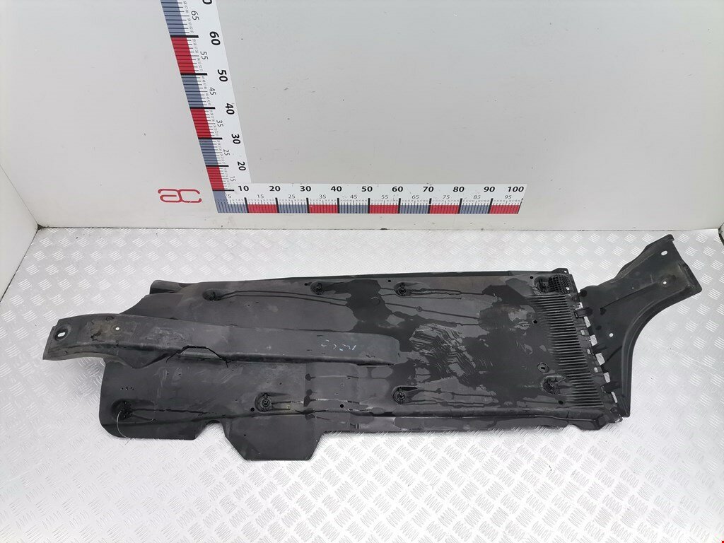 Защита днища Skoda Rapid 1 6RA825201 арт. 1823788