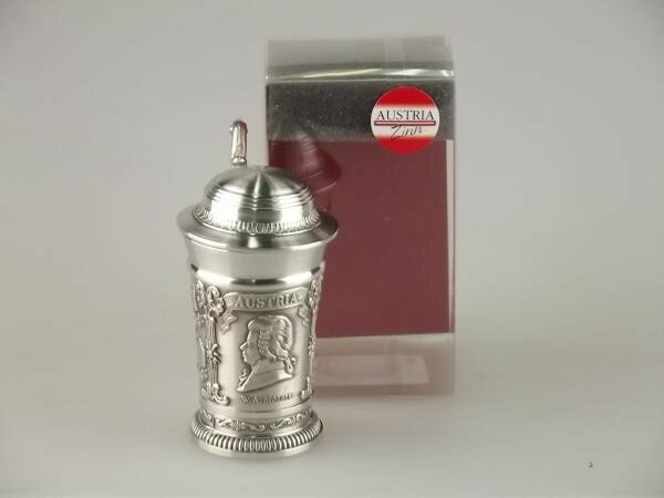 Декоративная мини-кружка для водки из олова "Mozart" h.8,5 см