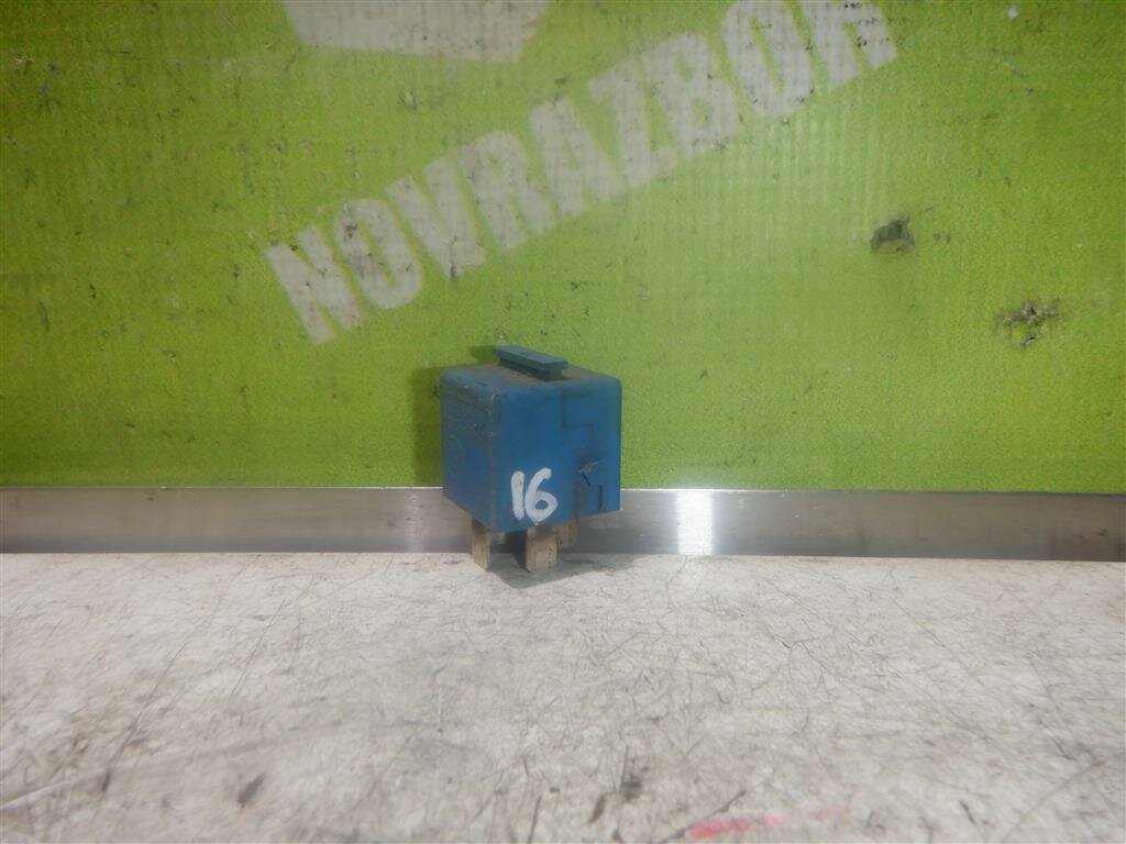 Реле BMW 5-серия E34 88-95