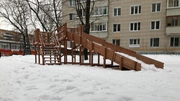 Зимняя горка SWAN-2