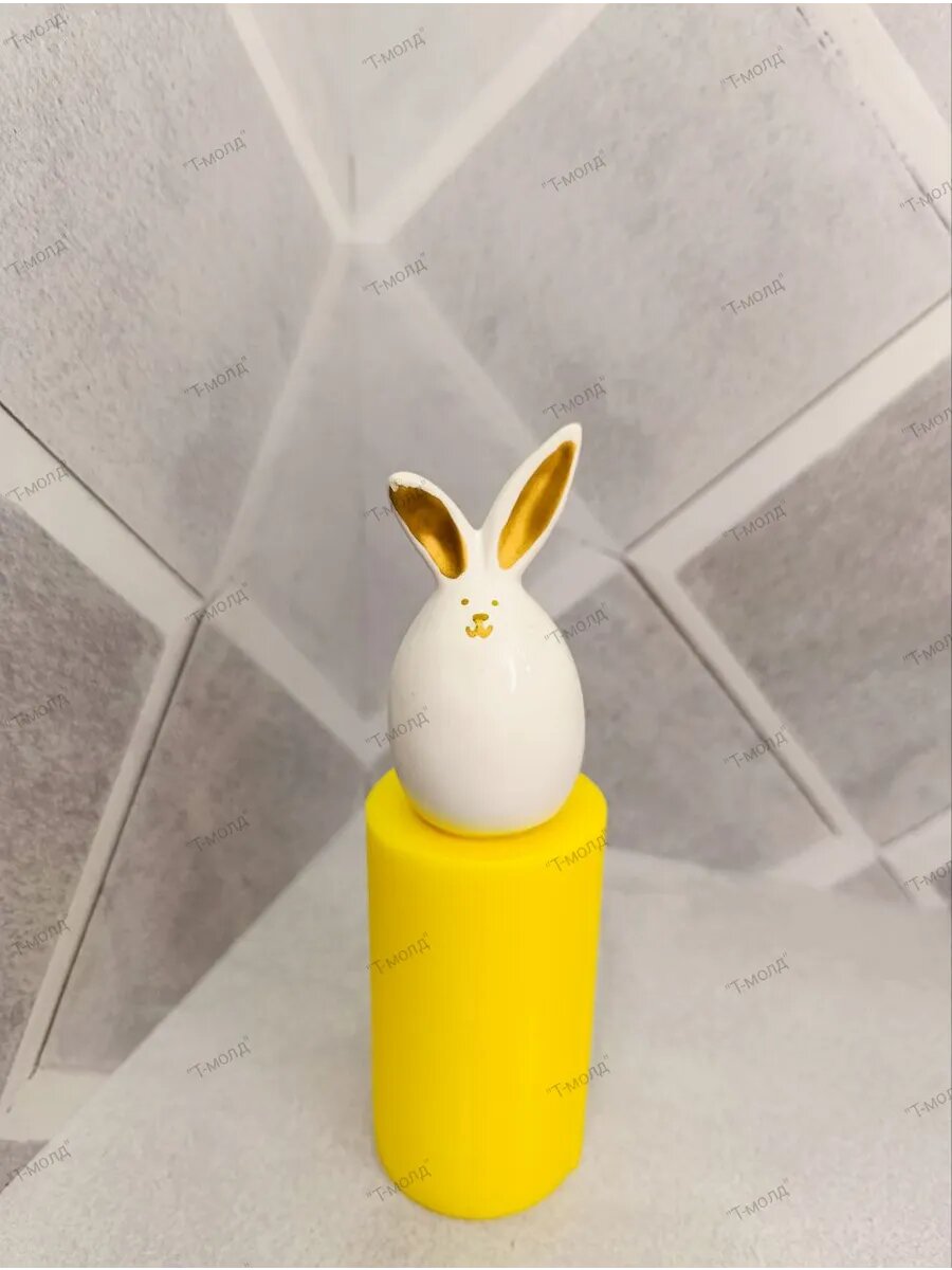 Молд силиконовый "Яйцо-кролик". Высота готового изделия 7 см.