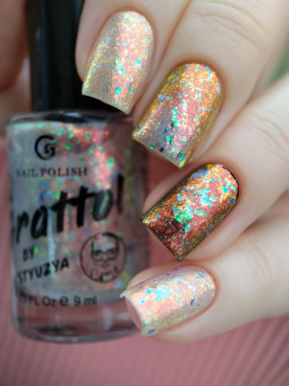 Grattol Color Nail Polish You My Peach - Лак для ногтей со слюдой, 9 мл