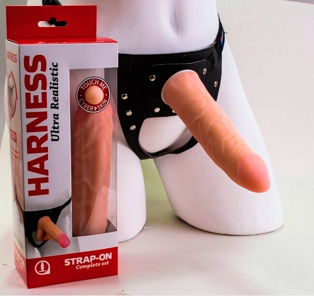 Страпон-трусики с реалистичным фаллосом 17,5 см, телесный/черный, для пары