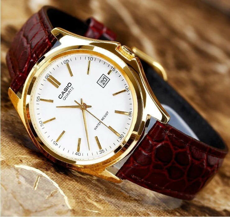 Наручные часы CASIO Collection Men, темно-коричневый — фото 1