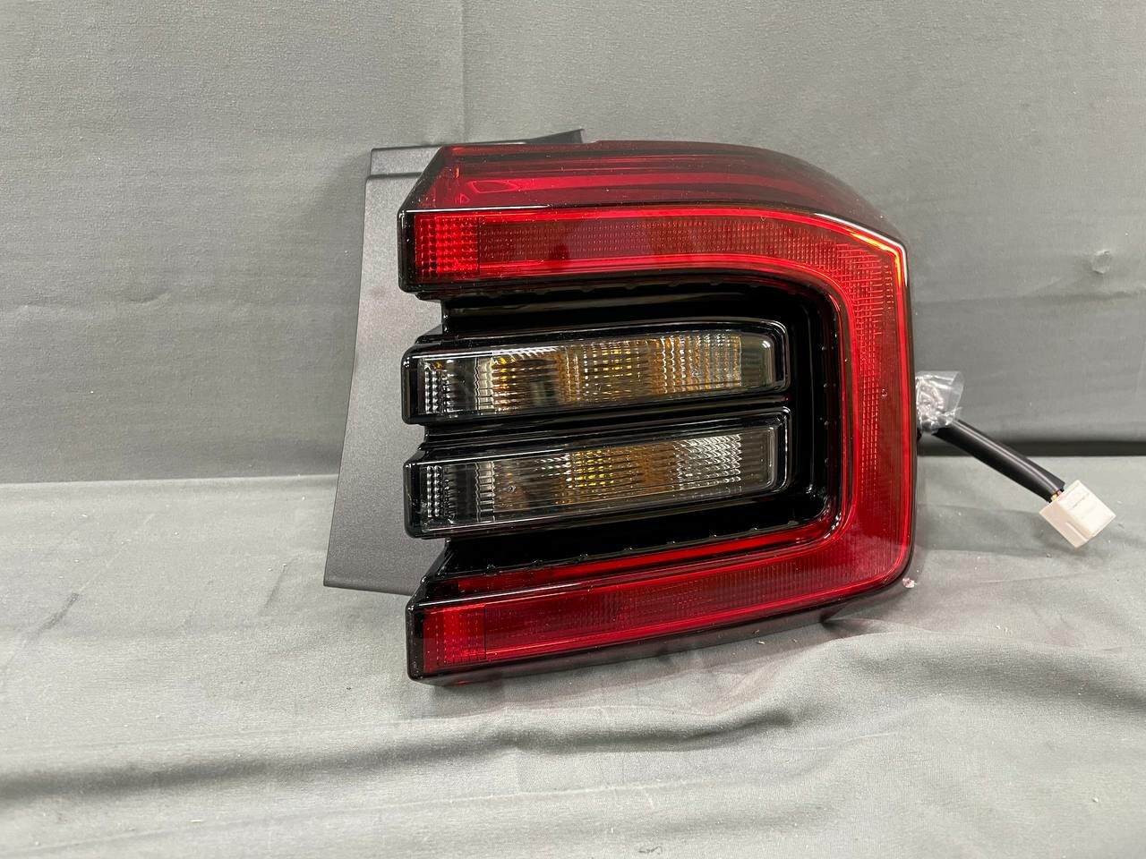 Фонарь Chery J684433020